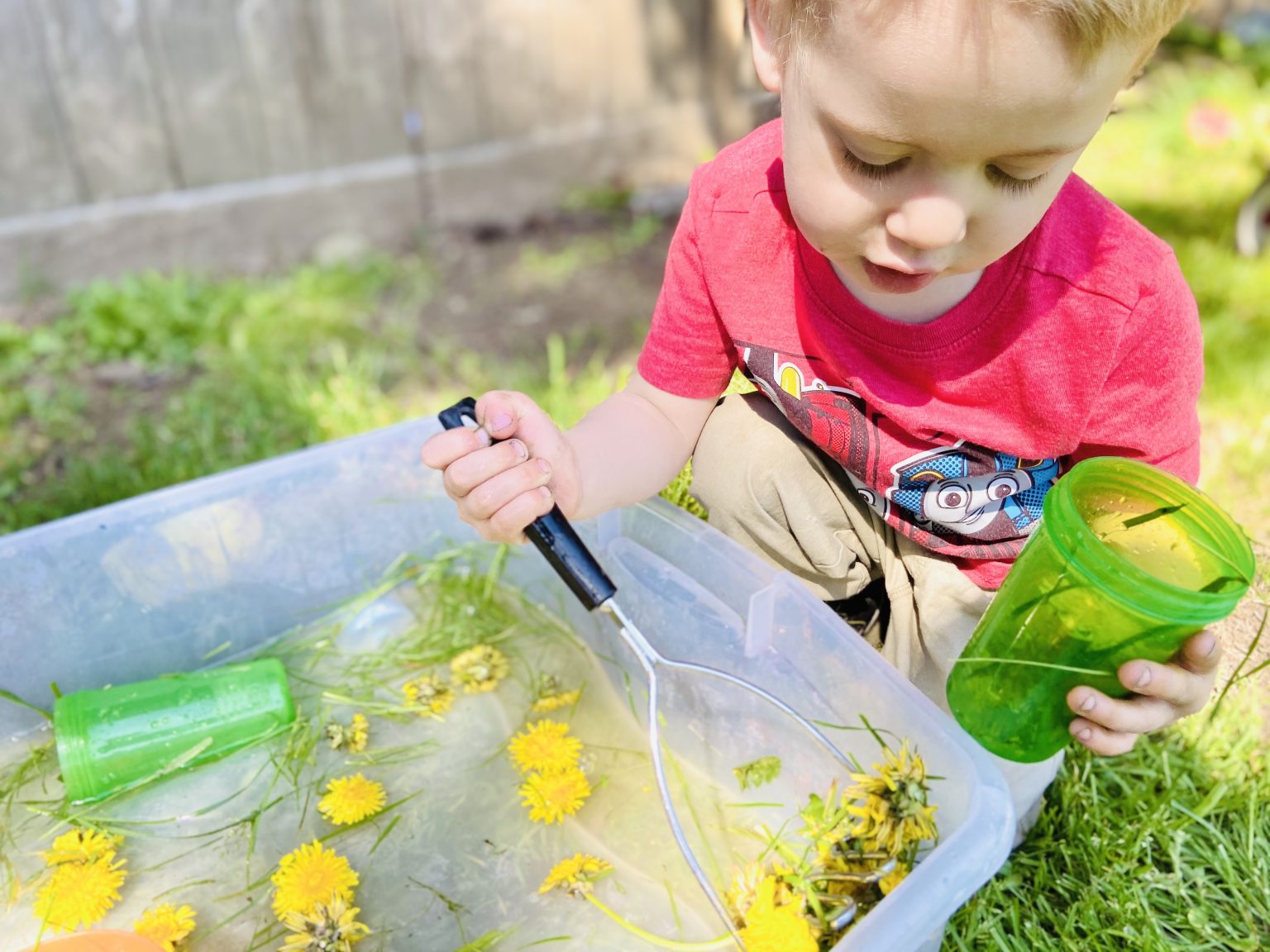Dandelion Sensory Play - Twin Mom Refreshed